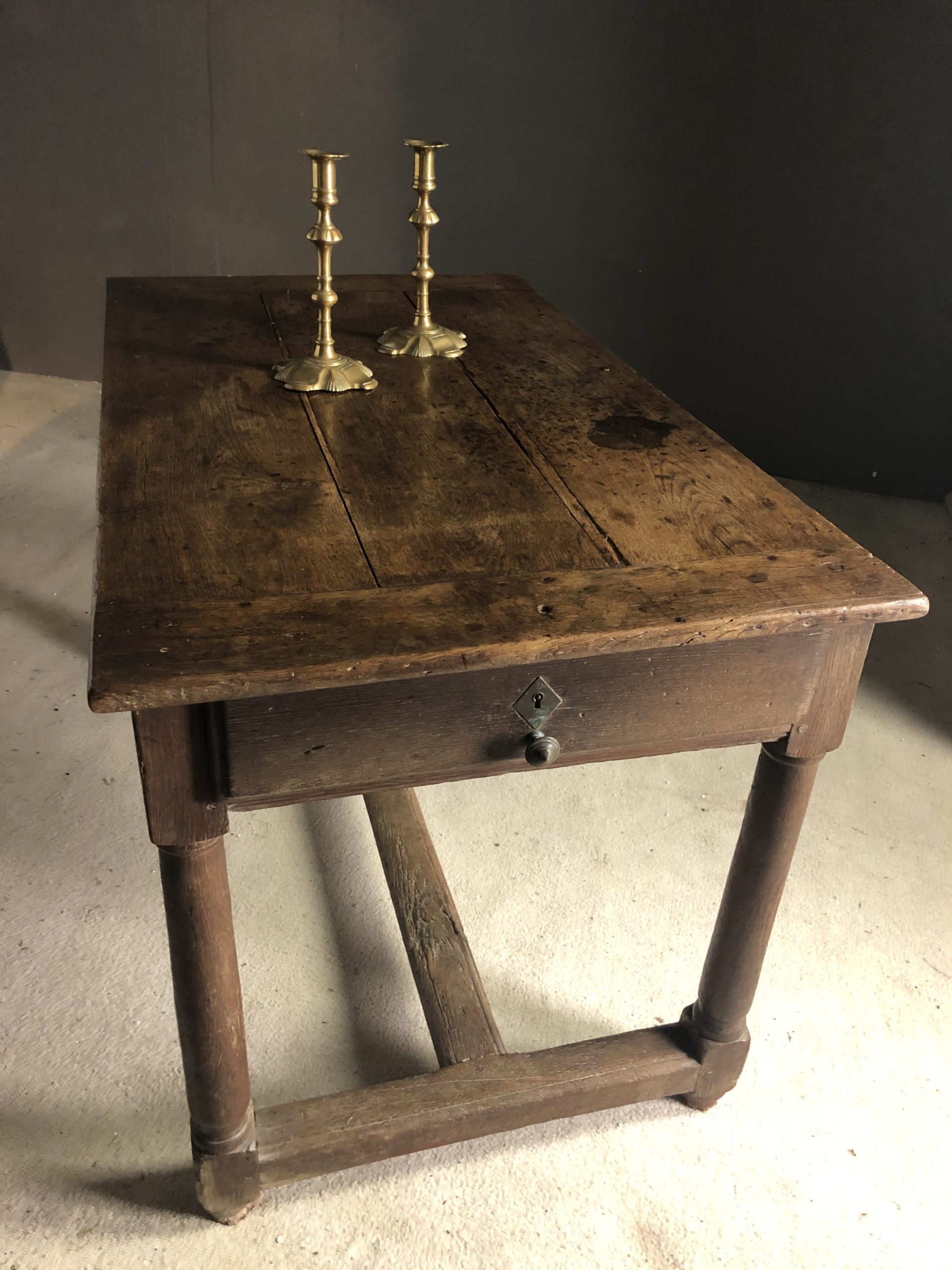 French Oak Table Late 17th Century | Peter Bunting Antiques